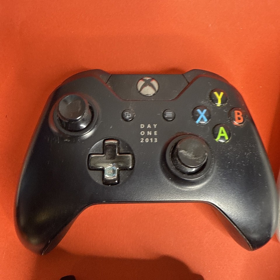 Lot Of 6 Official Microsoft Xbox One Controllers! ~ Parts Repair Broken ...