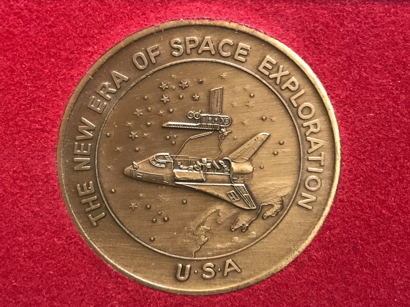 NASA Space Shuttle Challenger April 29 1985 Mission Coin w/Case No Date ...