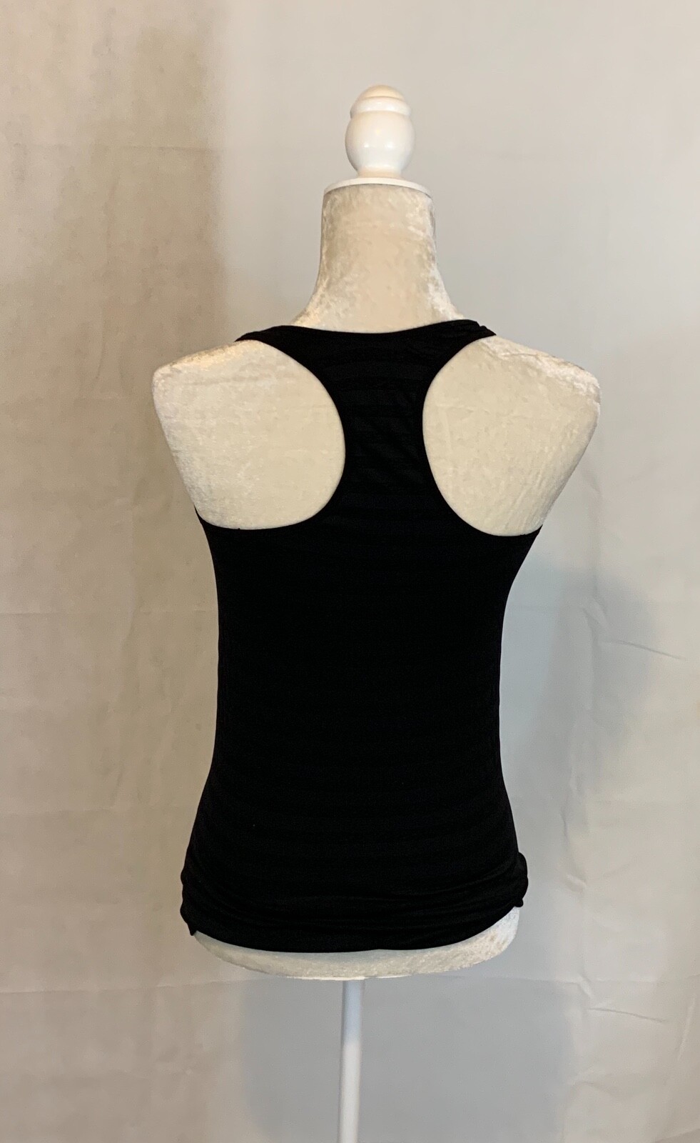 Zella Black Stripe Ladies Athletic Top Size L Pullover Sleeveless Razor ...