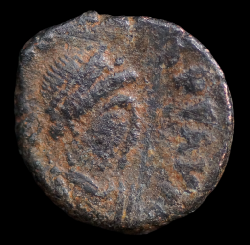 THEODOSIUS II. ANCIENT ROMAN COINS CROSS. AD 404-406. Æ11 mm. 0,95 ...