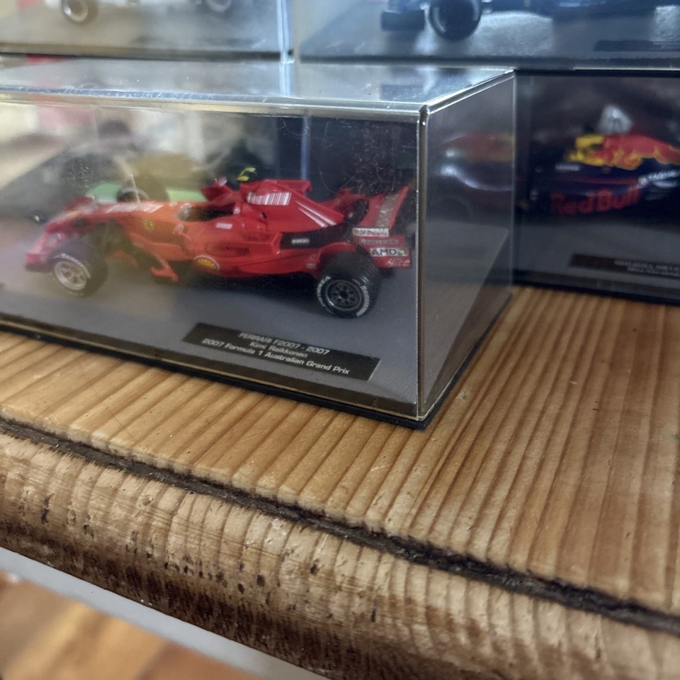 Panini F1 Series 2007 Ferrari F2007 Kimi Raikkonen 1/43 Scale Model Car ...