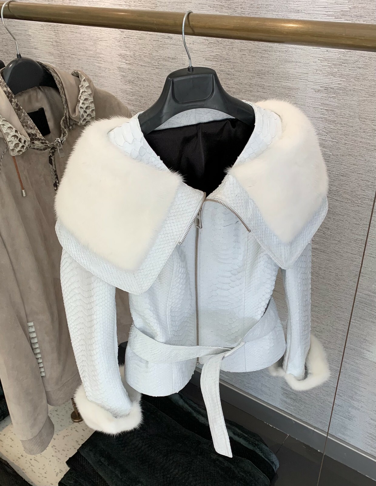 All Sizes Women's Genuine Python Leather Mink Fur Collar White Exotic ...