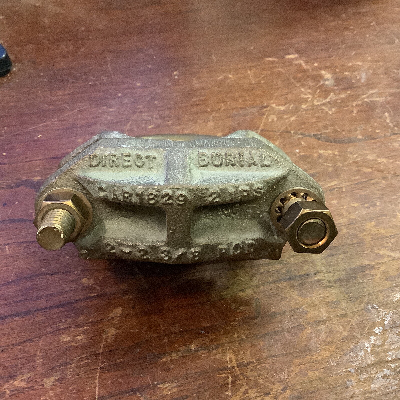 Burndy GAR1829 Grounding Connector 2- 2-3/8” 2IPS 2/0 Solid -250 MCM | eBay