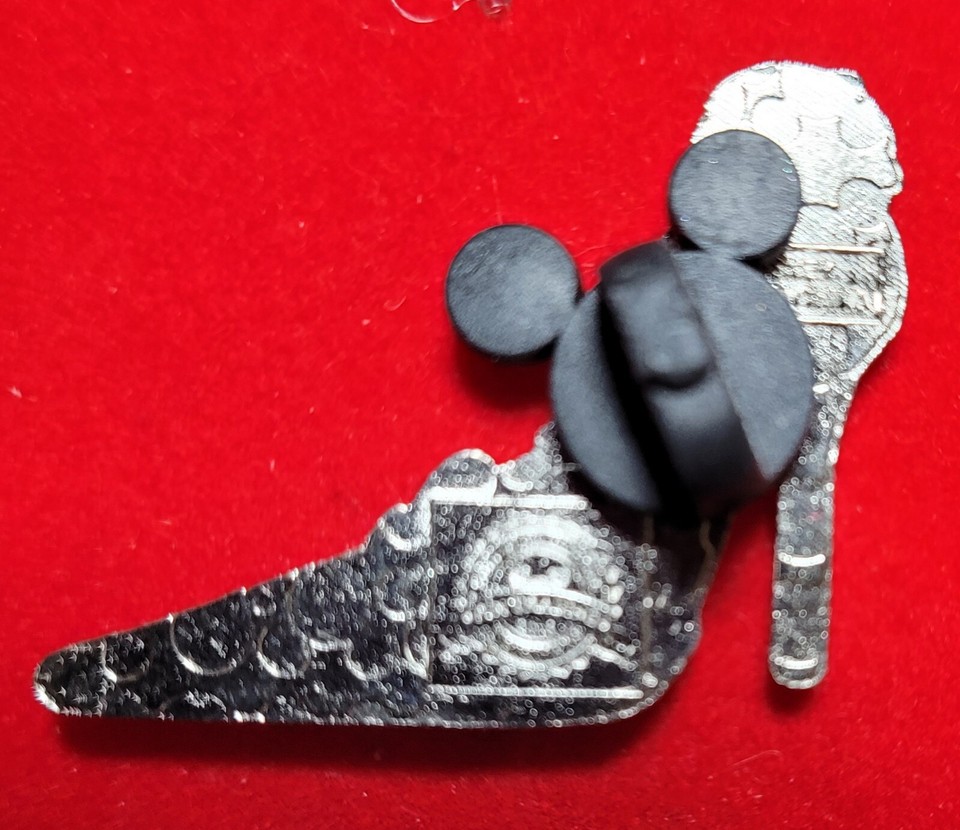 Disney Trading Pin, Villain Shoe, Cruella DeVil, 101 Dalmatian, 2013 aa ...