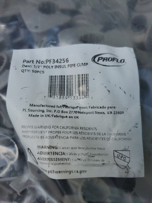 50 Pack ProFlo Poly Insulating Pipe Clamp 1/2" PF34256 Polyethylene For ...