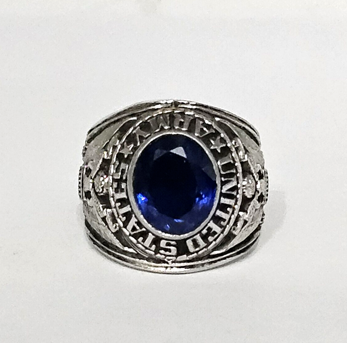 VINTAGE ARMY CLASS RING BLUE STONE AMERICAN EAGLE ALLOYADIUM SIZE 8 | eBay