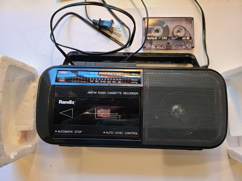 RANDIX AM/FM RADIO CASSETTE RECORDER NEW IN BOX WORKS WITH TAPE | eBay