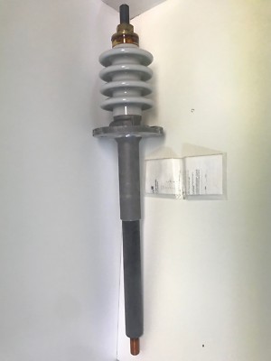 NEW OLD STOCK HUBBELL PCORE 15KV 1200A PRC BUSHING B-89113-70 110-BIL ...