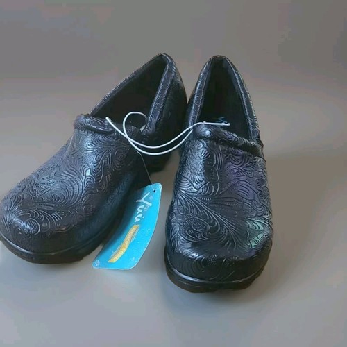 YUU Shoes 7.5W Bethanee Clogs Black Faux Leather Round Toe Casual ...