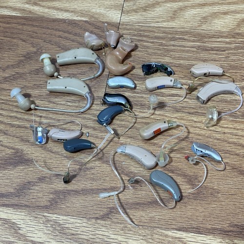 A lot of 19 Parts Or Repair Hearing Aids Not Tested | eBay