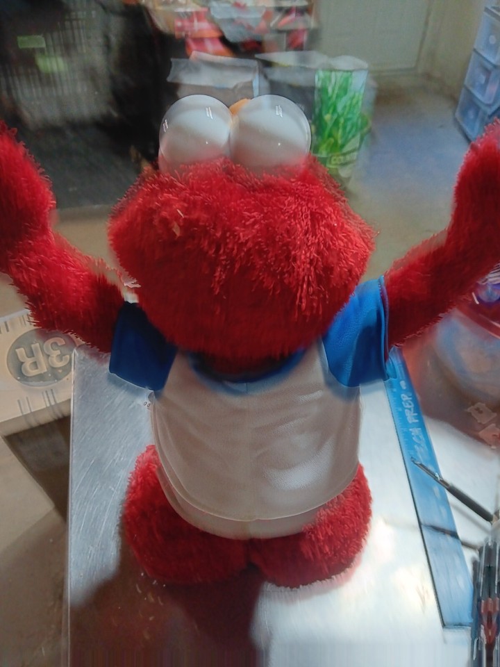 ELMO Singing E L M O Dancing Cheer Leader Mattel Sesame Street Vintage ...