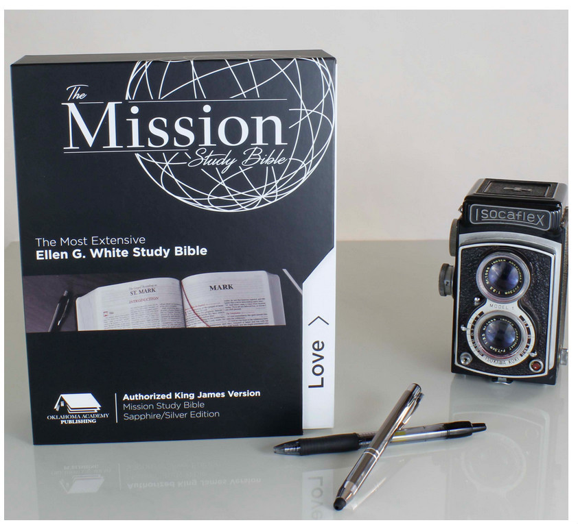 The Mission Color Study Bible KJV with E G White Comments Blue/Silver ...