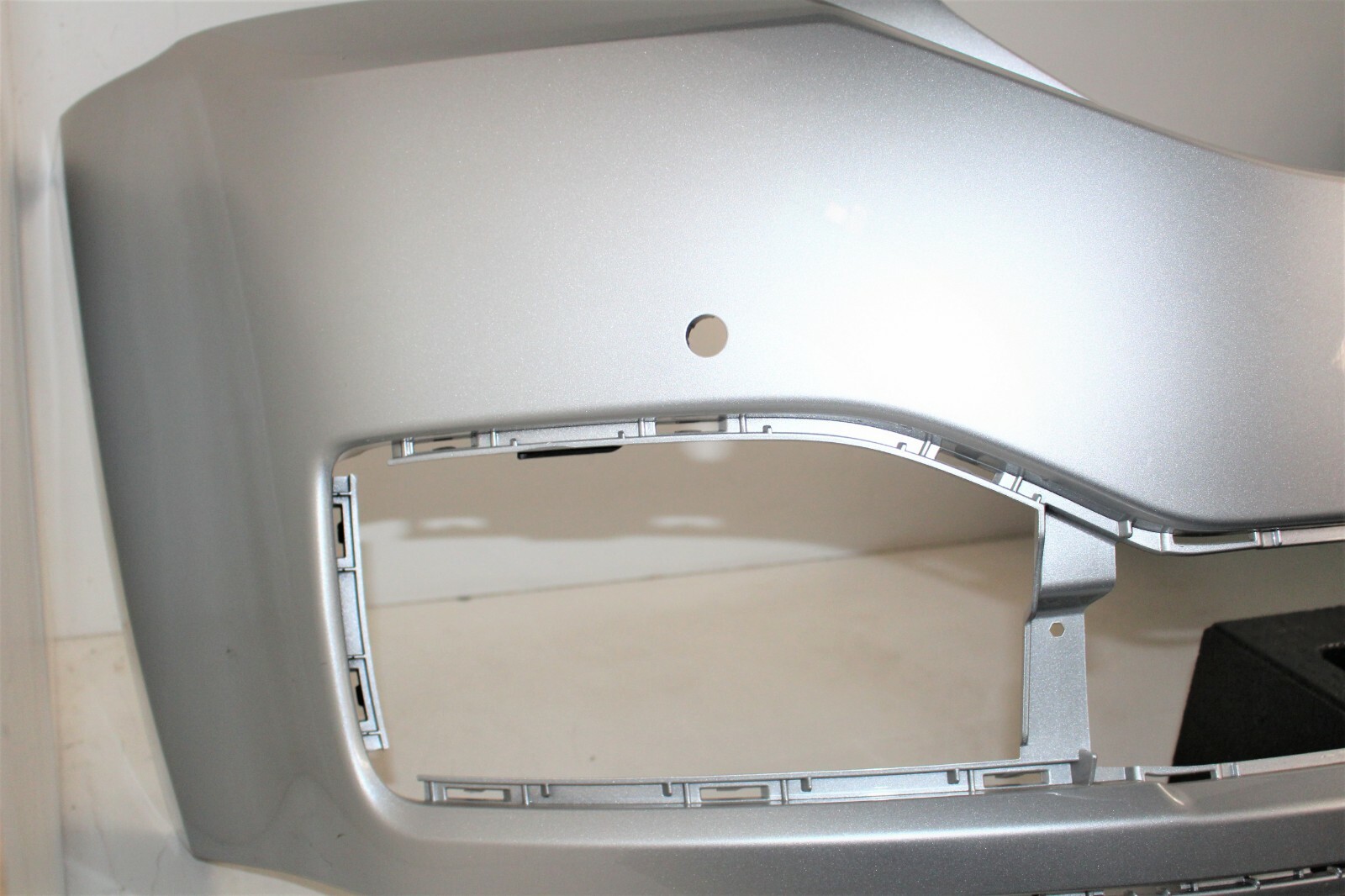 2015-2020 GMC Yukon Front Bumper Cover OEM GM Switchblade SILVER | eBay