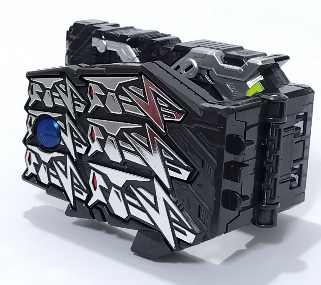 Kamen Rider Zero One DX Metal Cluster Hopper Progrisekey Progrise Key ...