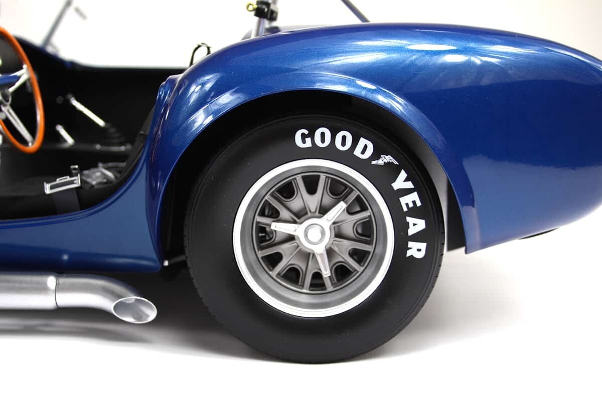 AGORA MODELS 1/8 SCALE SHELBY AC COBRA FULL KIT COMPLETE DEAGOSTINI ...