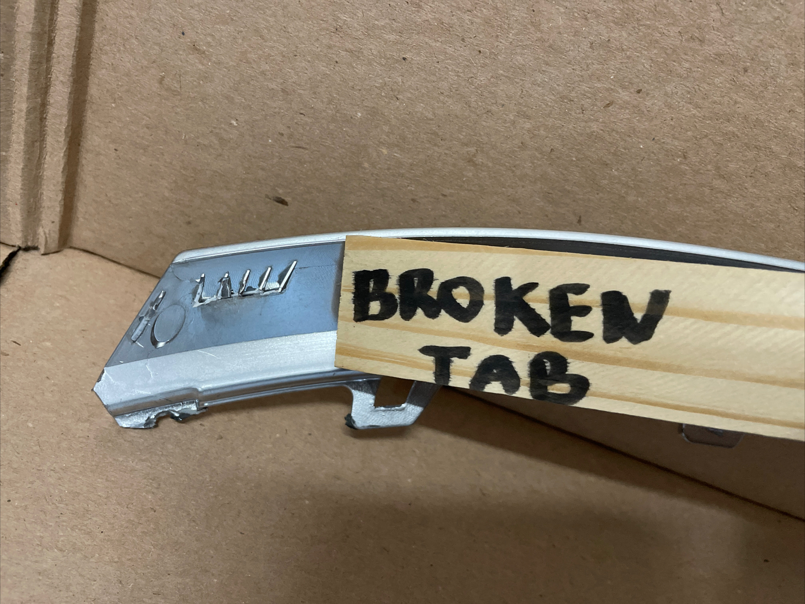 2020 2021 2022 Kia Seltos Radiator Grille Molding 86377-Q5010 OEM for ...