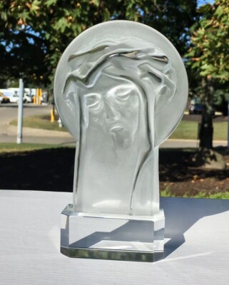 Rainbow Crystal Jesus Christ Statue 3D Desk Icon Of The Lord Carved ...