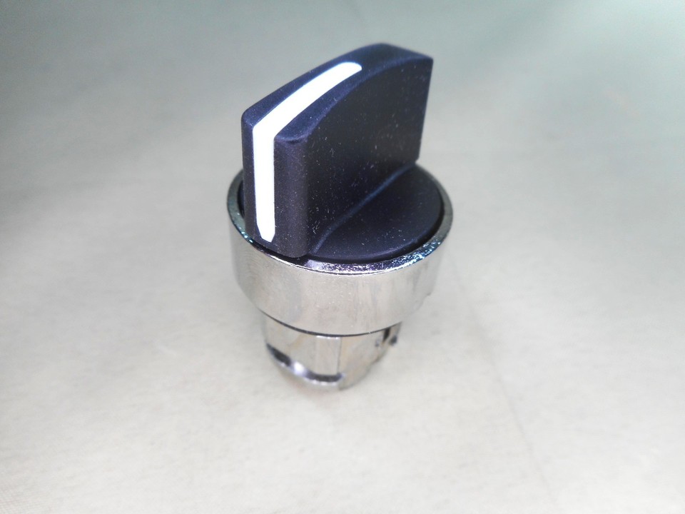 SCHNEIDER XB4BD53 selector switch (NIB) | eBay