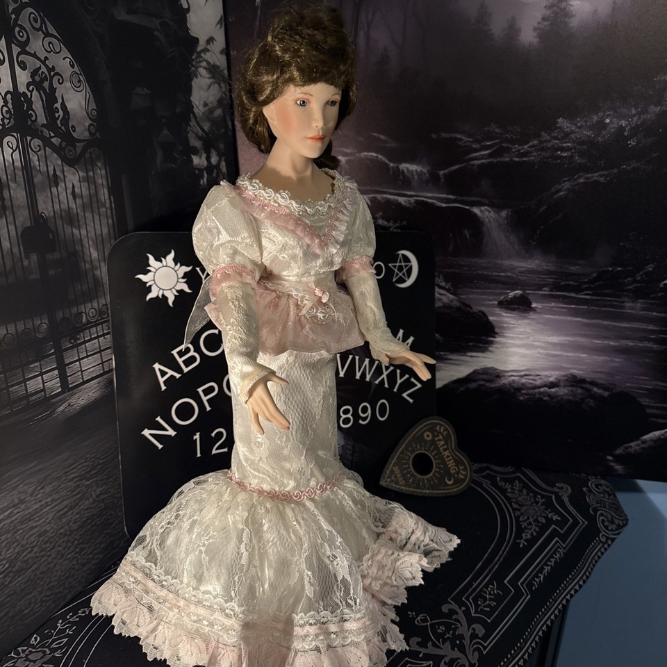 Haunted Doll Active Spirit ~ Lizzette ~ Benevolent, Djinn, Great Healer ...