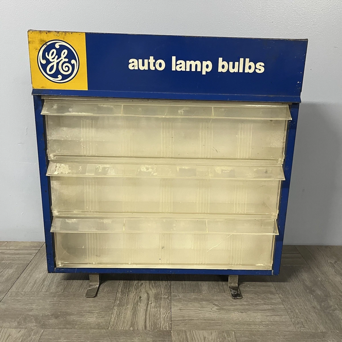 Curio Cabinet Light Bulb | Cabinets Matttroy