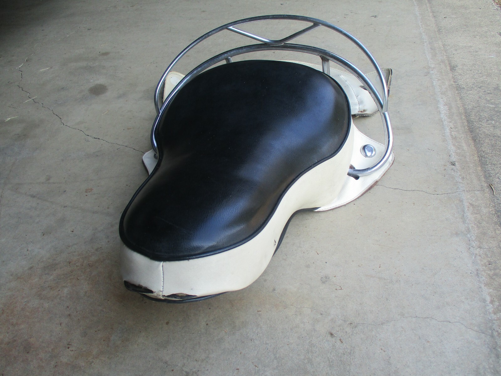 ORIGINAL Harley Davidson BUDDY SEAT WITH RAIL Panhead Shovelhead ...