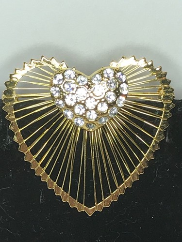 Vintage Monet Goldtone Wire and crystal Heart Brooch J0082 | eBay
