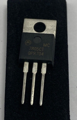 Motorola 7805CT standard regulator 5V/1A TO-220 Integrated Circuit | eBay