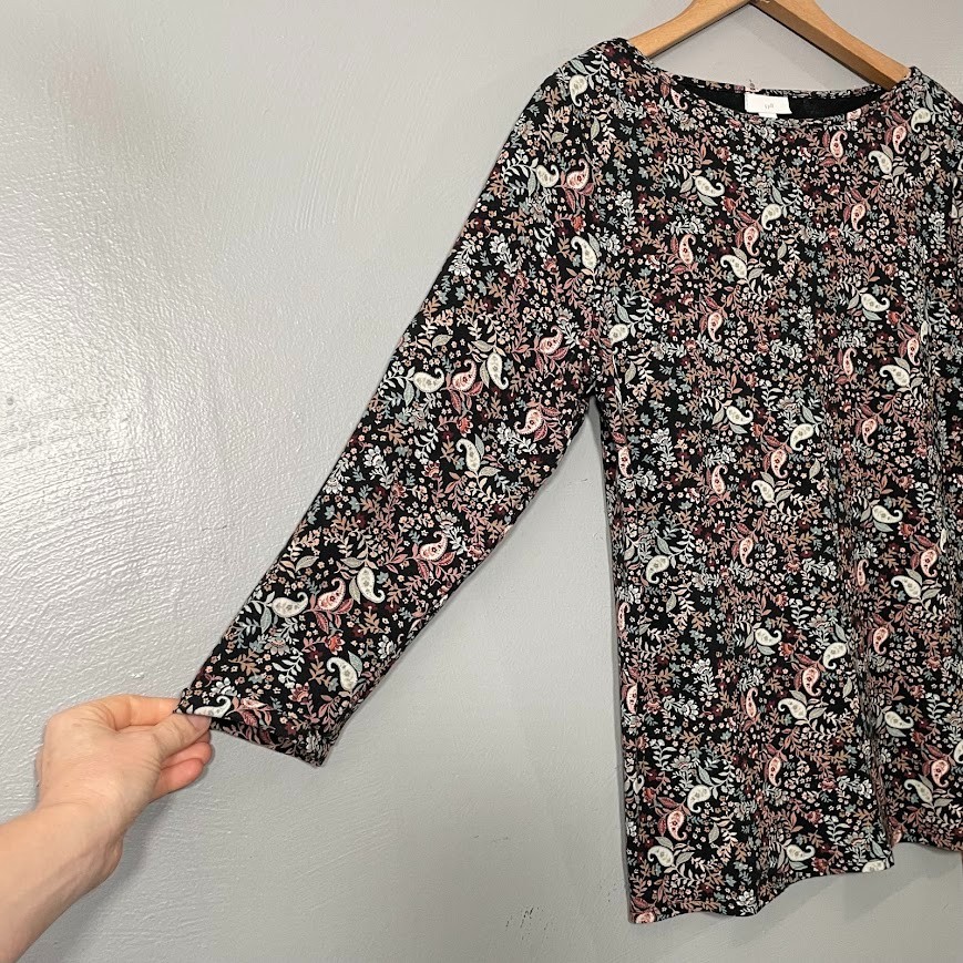 J Jill Pima Modal Tee Top Womens Size Medium Black Paisley Floral ...