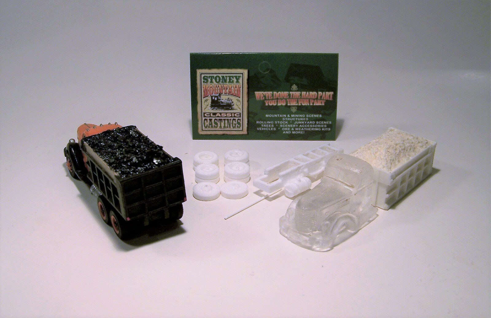 SMC-673 1947 International KB-12 Coal Truck HO-1/87 Scale (Clear Resin ...