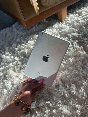 Apple IPad Mini 1st Generation 16GB White Model A1432 Used but in good ...