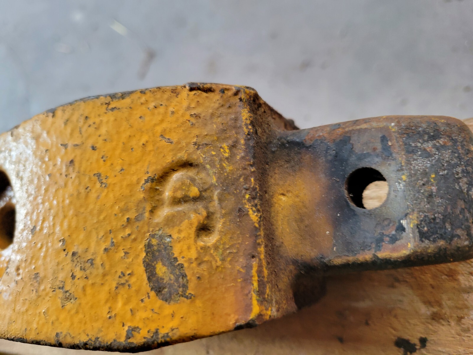 U41344 Romac Tooth Holder For John Deere Backhoe | eBay