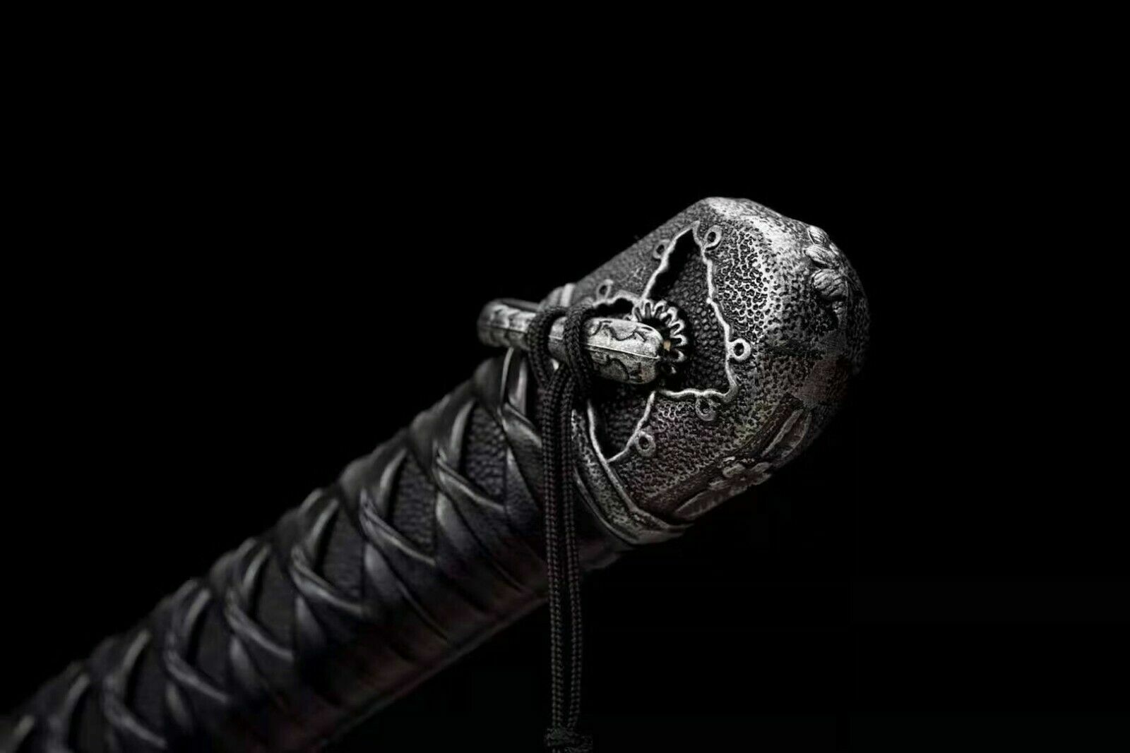 Battle Ready Japanese Tachi Sword 1095 Carbon Steel Full Tang Razor ...