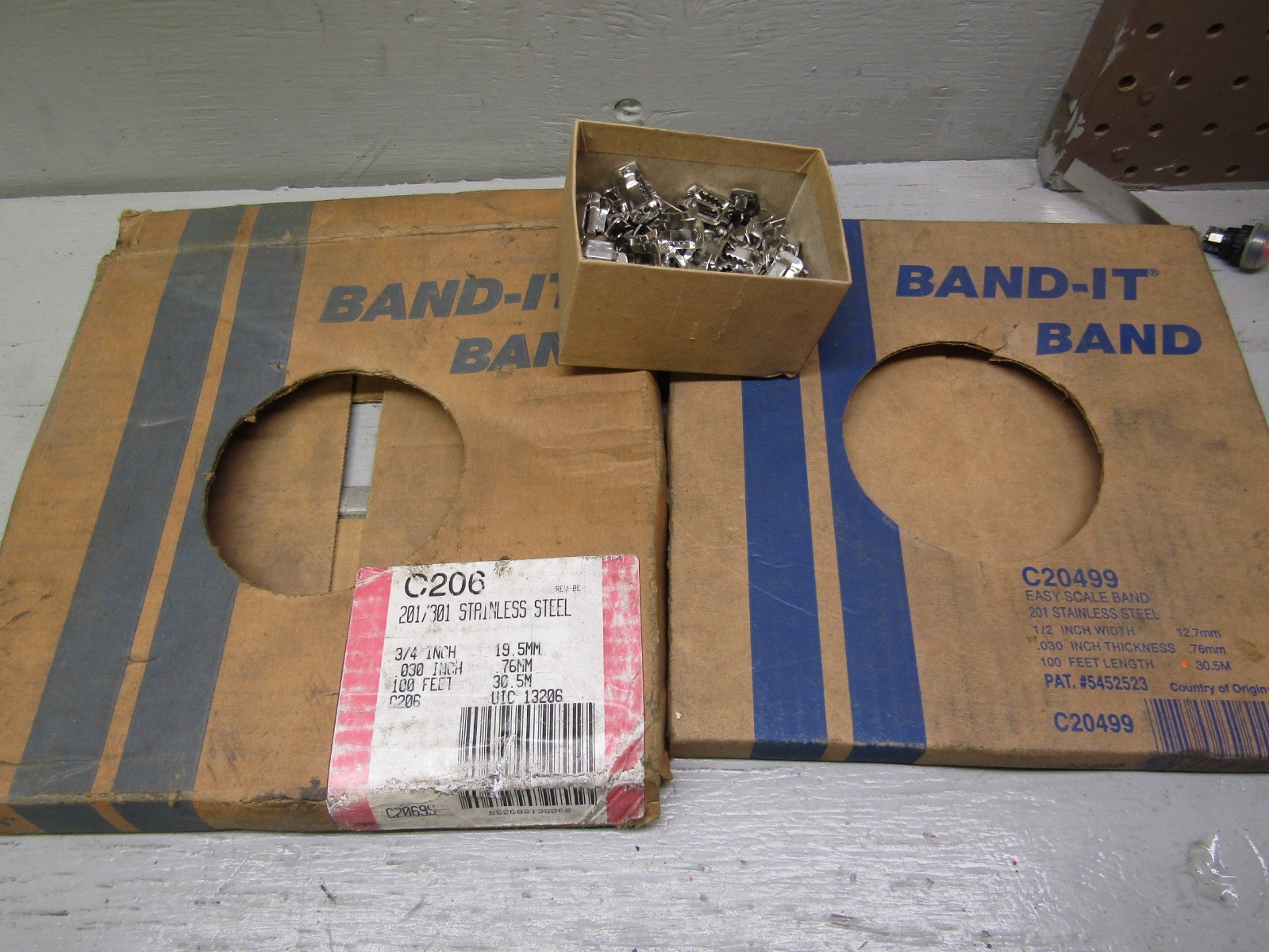 Band-It C206 & C20499 Stainless Steel Band W/ C25399 Ear-Lokt Buckles ...