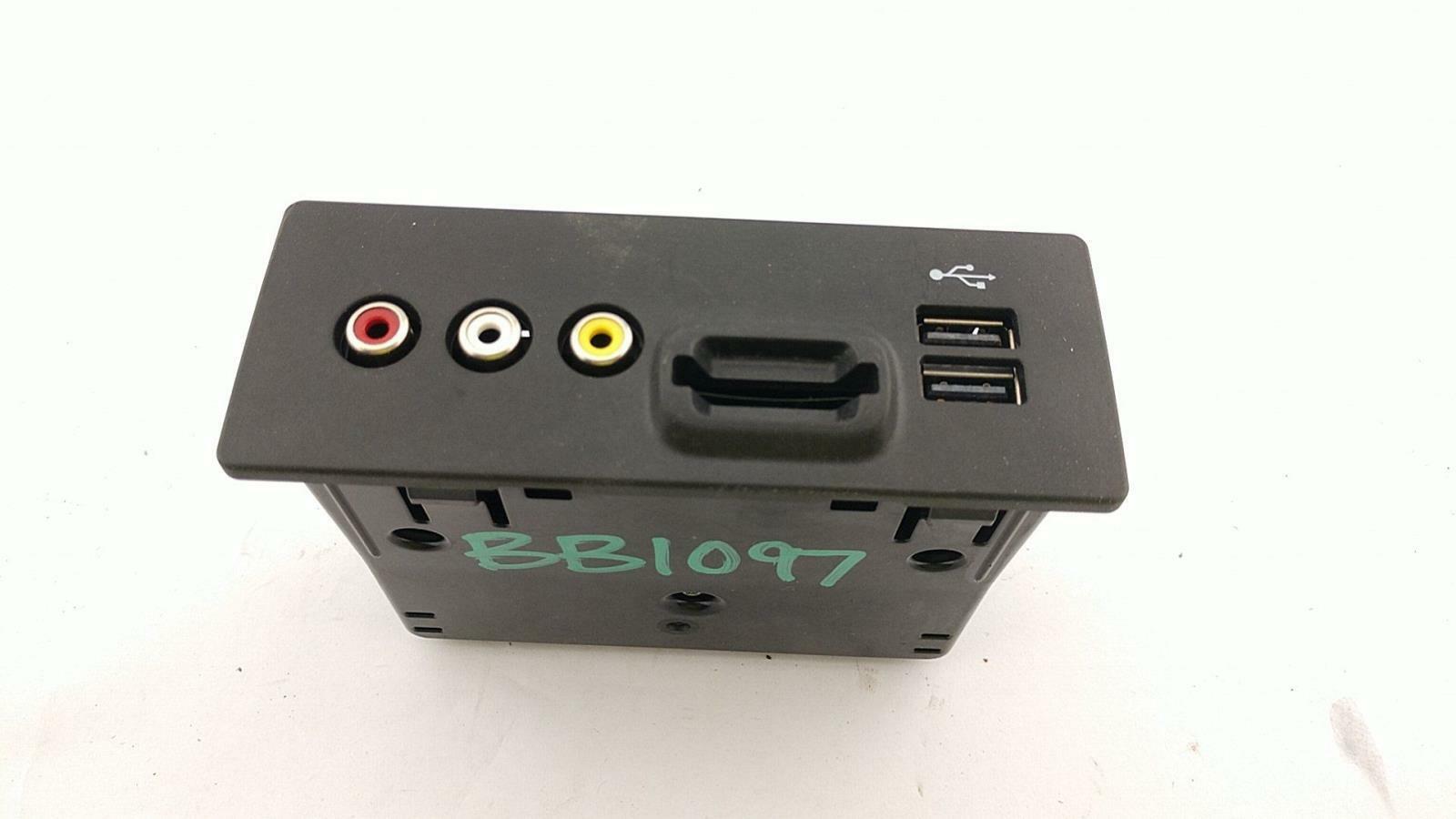 OEM Radio Info Screen For Escape Interface | Grelly USA