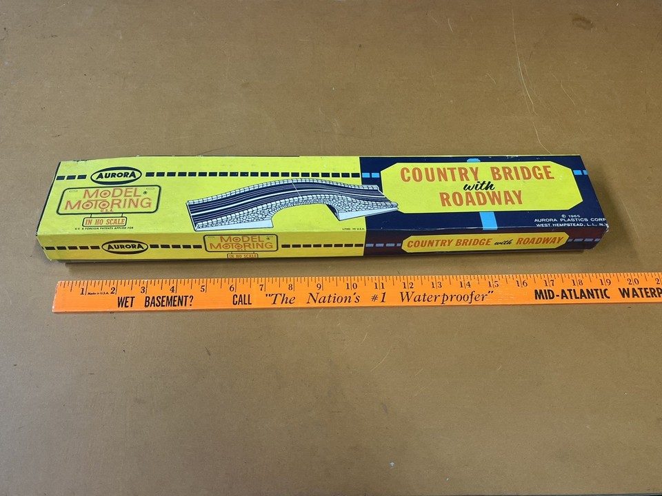 1960s HO Aurora Model Motoring Country Bridge Roadway Tracks #1509 Set ...