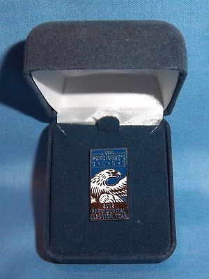 The President's Club 2012 Lapel Pin Barack Obama Presidential Election ...