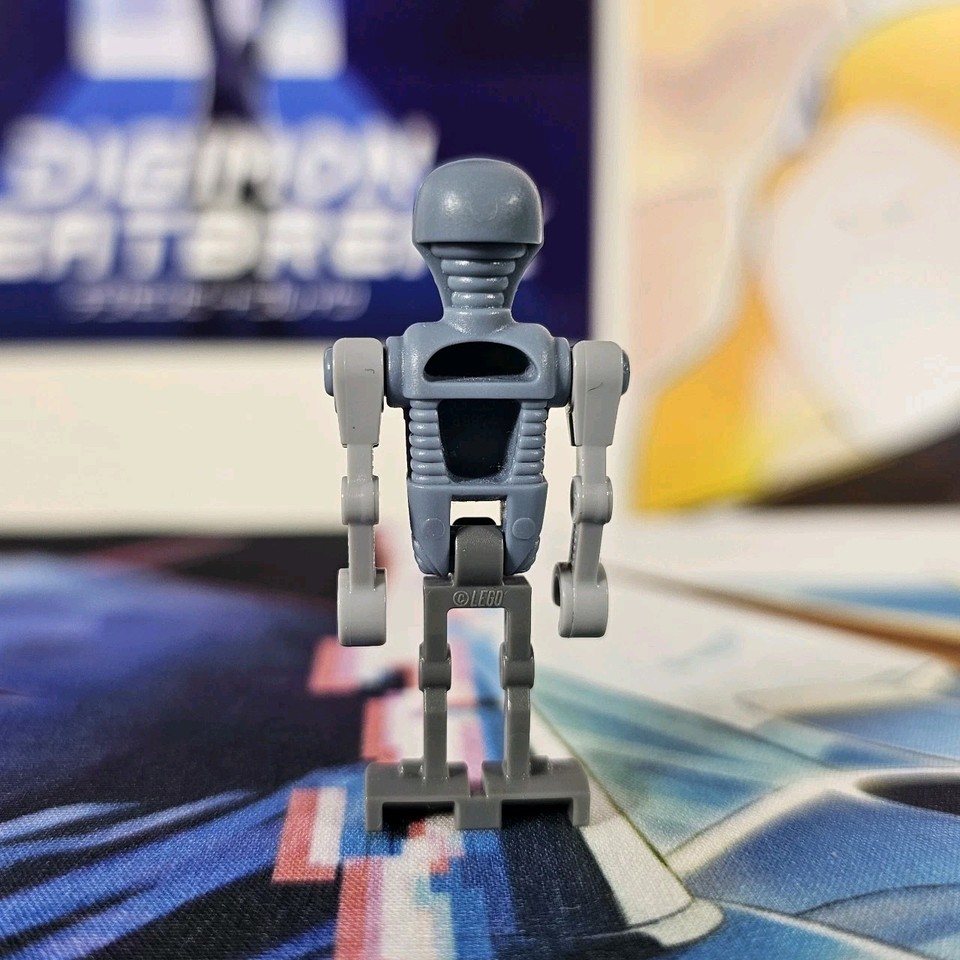 LEGO Star Wars - 2-1B Medical Droid Minifigure - Rare | eBay UK