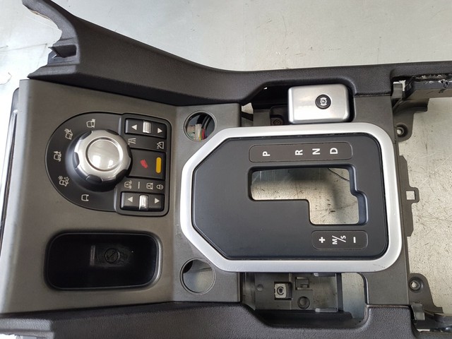 Land Rover Discovery 4 3.0 Tdv6 2011 Automatic Gear Selector Surround ...