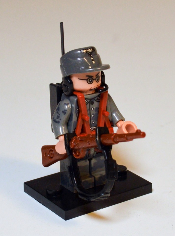 Custom LEGO Warhammer 40k Imperial Guard Death Korps Brick Mini Figures ...