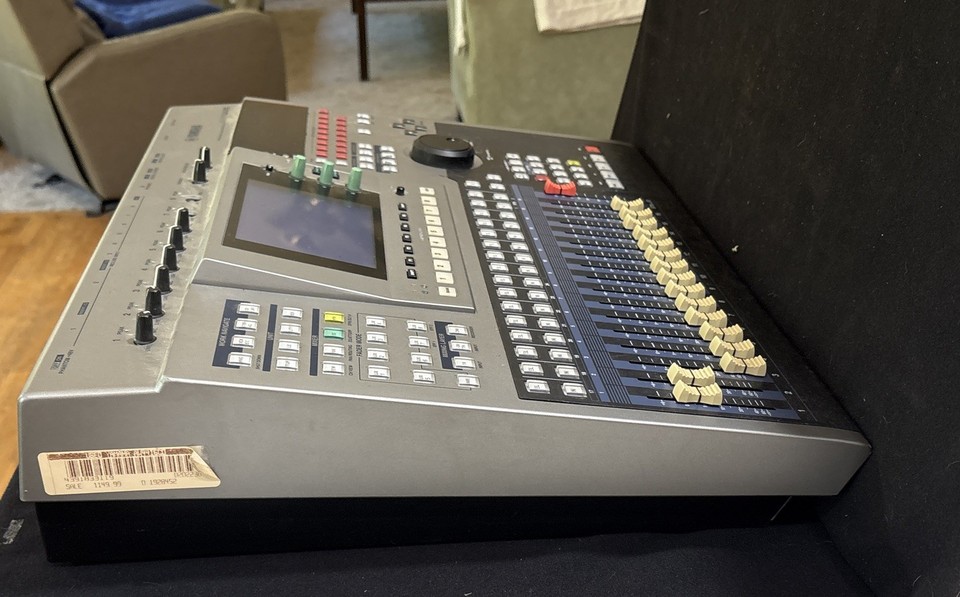 Yamaha AW4416 Professional Audio Workstation 16-Track Digital Recorder ...