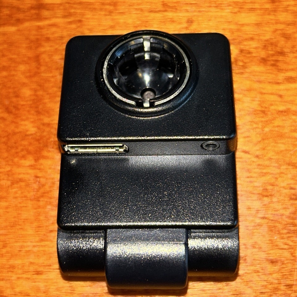 Garmin Nuvi 680 670 660 650 610 600 Garmin 010-10823-06 Charging Mount ...