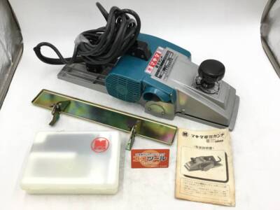 Makita 1805B 6 1/8 Planer 155mm 50-60Hz 1140W 12A 100V 15000RPM ...