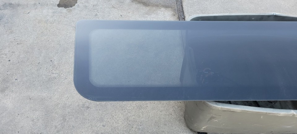 ARE CAMPER SHELL SIDE WINDOW GLASS OEM FACTORY LH DRIVER SIDE 86" 1/2 ...