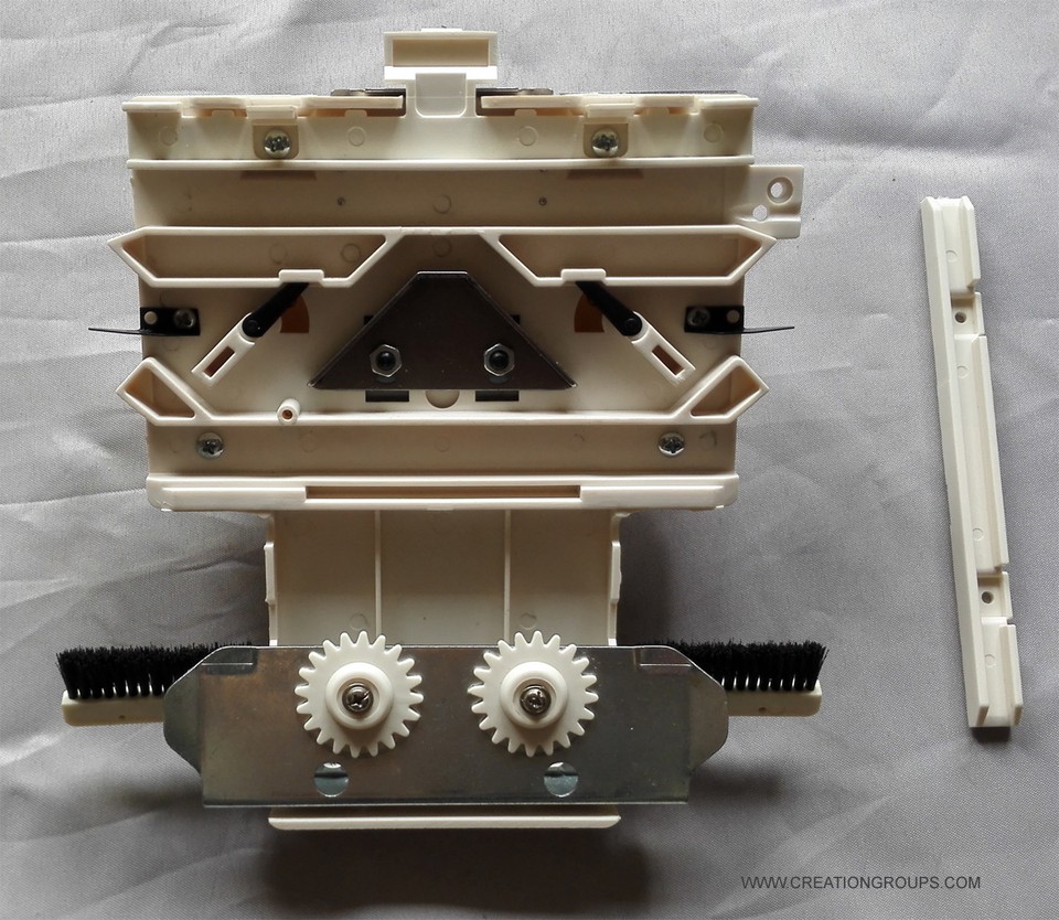 New Intarsia Carriage AG24 + Extra Rail for Silver Reed Singer Studio ...