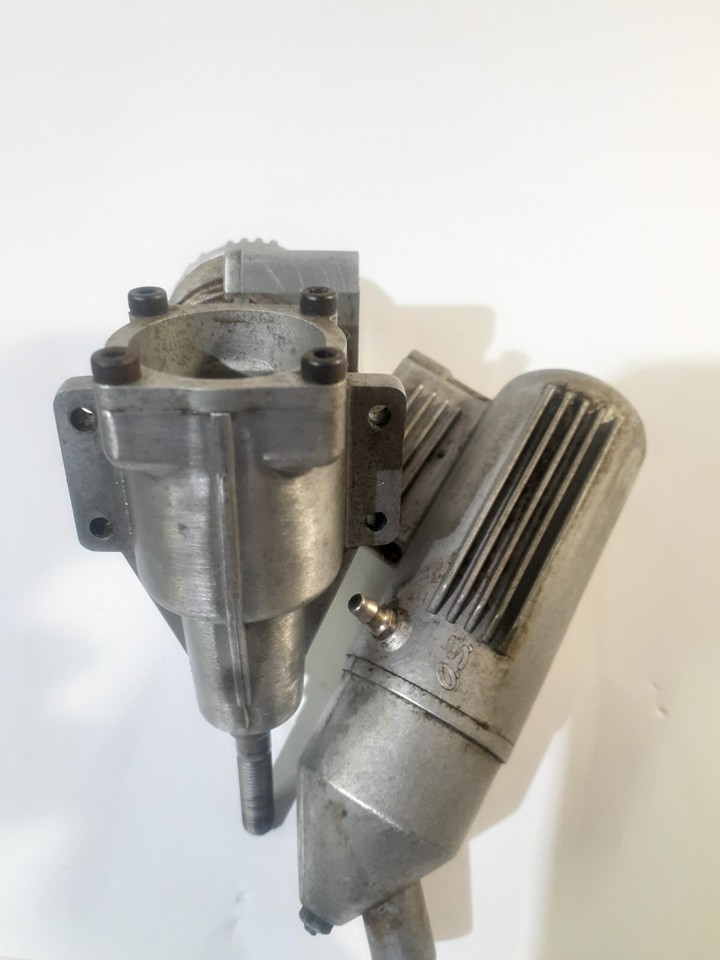 OS MAX FP 40 Nitro R/C Engine With Exhaust Pipe Selling As Parts Has ...
