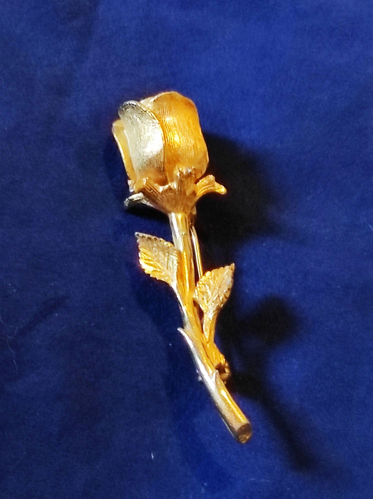 Tancer Rose Flower Brooch Pin Brushed Gold Tone Figur… - Gem