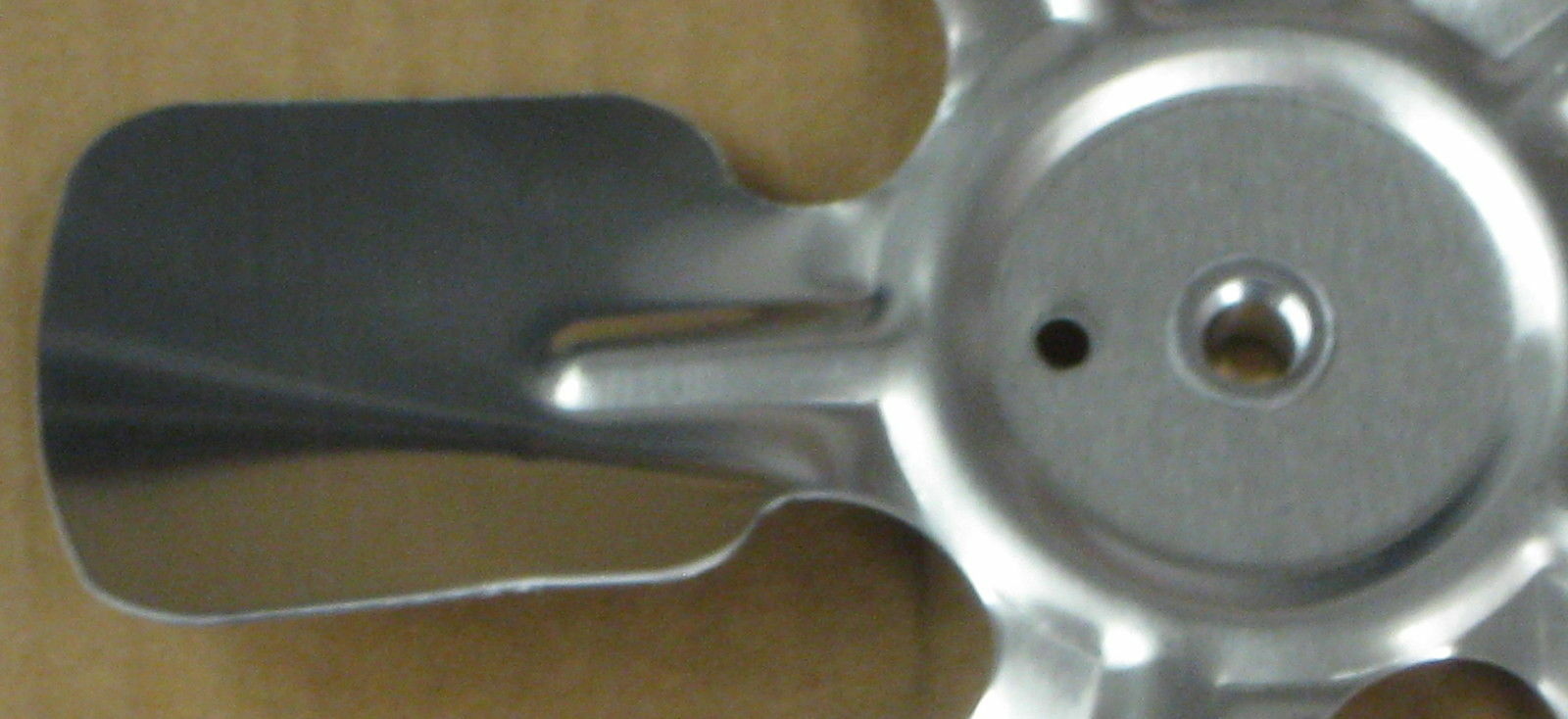 A65832 Metal Fan Blade 8" Diameter 5 Blades 5/16" Bore Hub CW 27 Degree ...