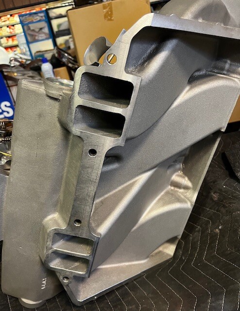 MOPAR "MAX WEDGE" INTAKE MANIFOLD / 2402726-1M - COMPLETE w/CARBS & AIR ...