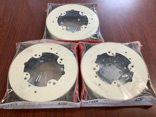 3PK Wiremold V5737A Extension Box Open Base, Ivory 5-1/2" Diam 1" Deep ...