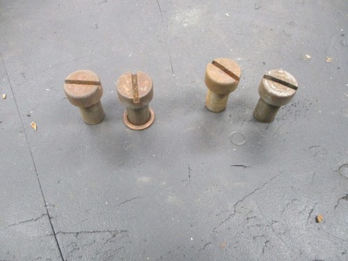 1939 Packard SU8 Valve Cover Retainer Nuts Slotted Set of (4) Only One ...